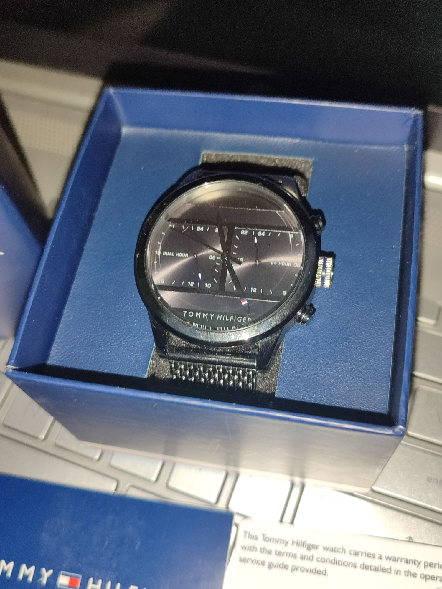 Tommy hilfiger 1791597 store