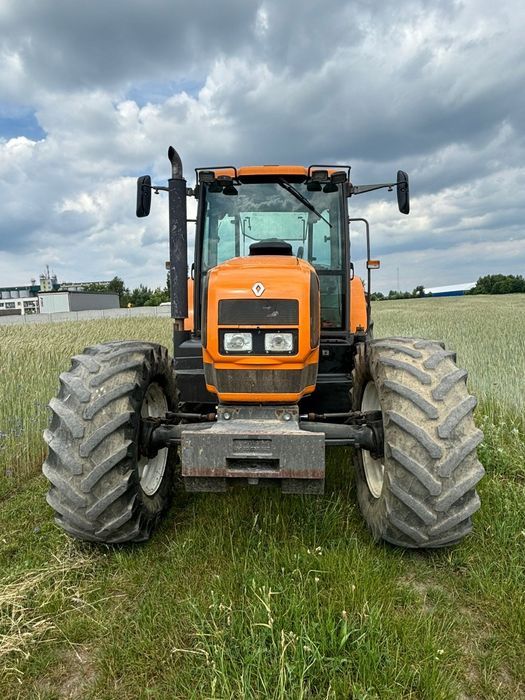 Ciągnik Renaulta Ares 826rz Człuchów • OLX.pl