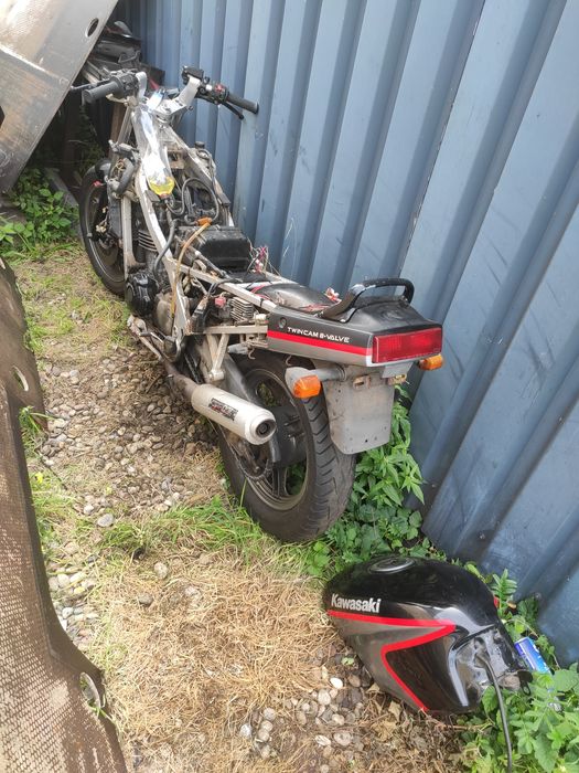 Kawasaki GPZ 500/500S з/ч двигун: 350 $ - Інші мотозапчастини Бережани ...