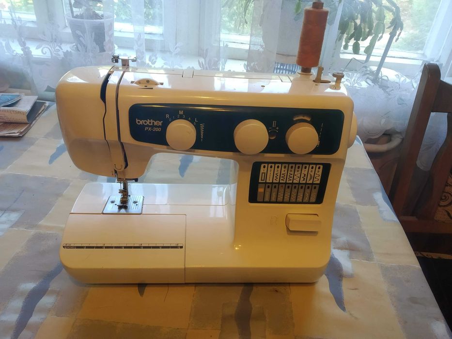 Швейна машина Brother PX-200 б/у: 2 000 грн. - Швейные машины и ...