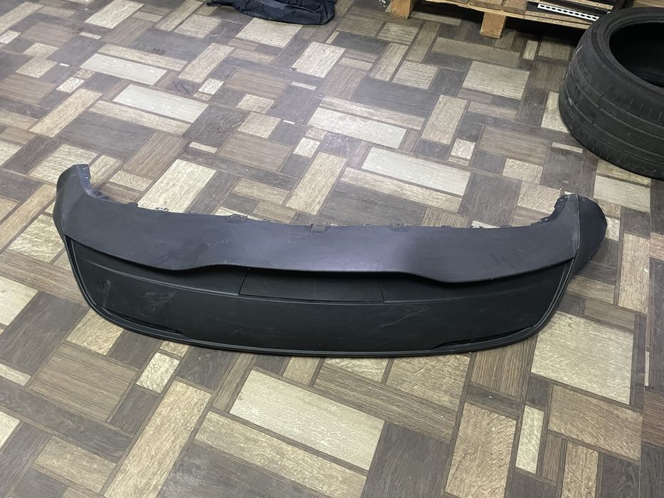 Бампер задний, нижняя часть tesla model y: 3 000 грн. - Бампери ...