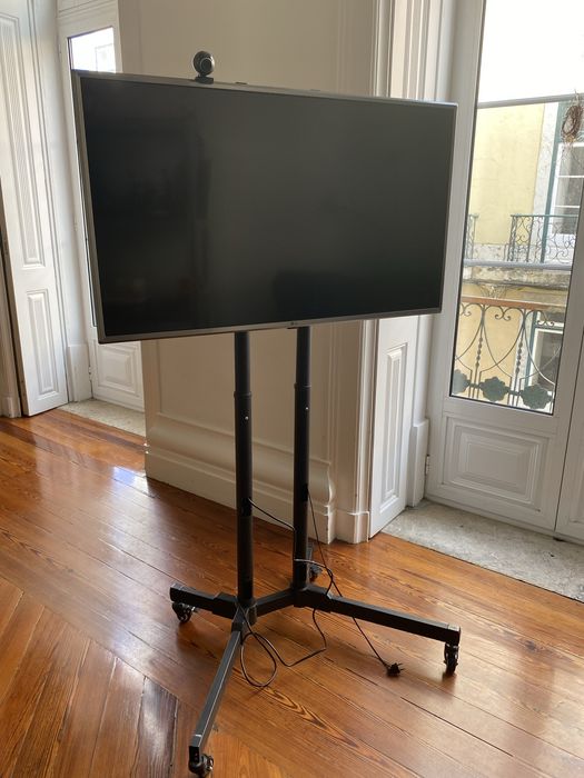 Smart TV LG 43’’ Led UHD 4K Misericórdia • OLX.pt