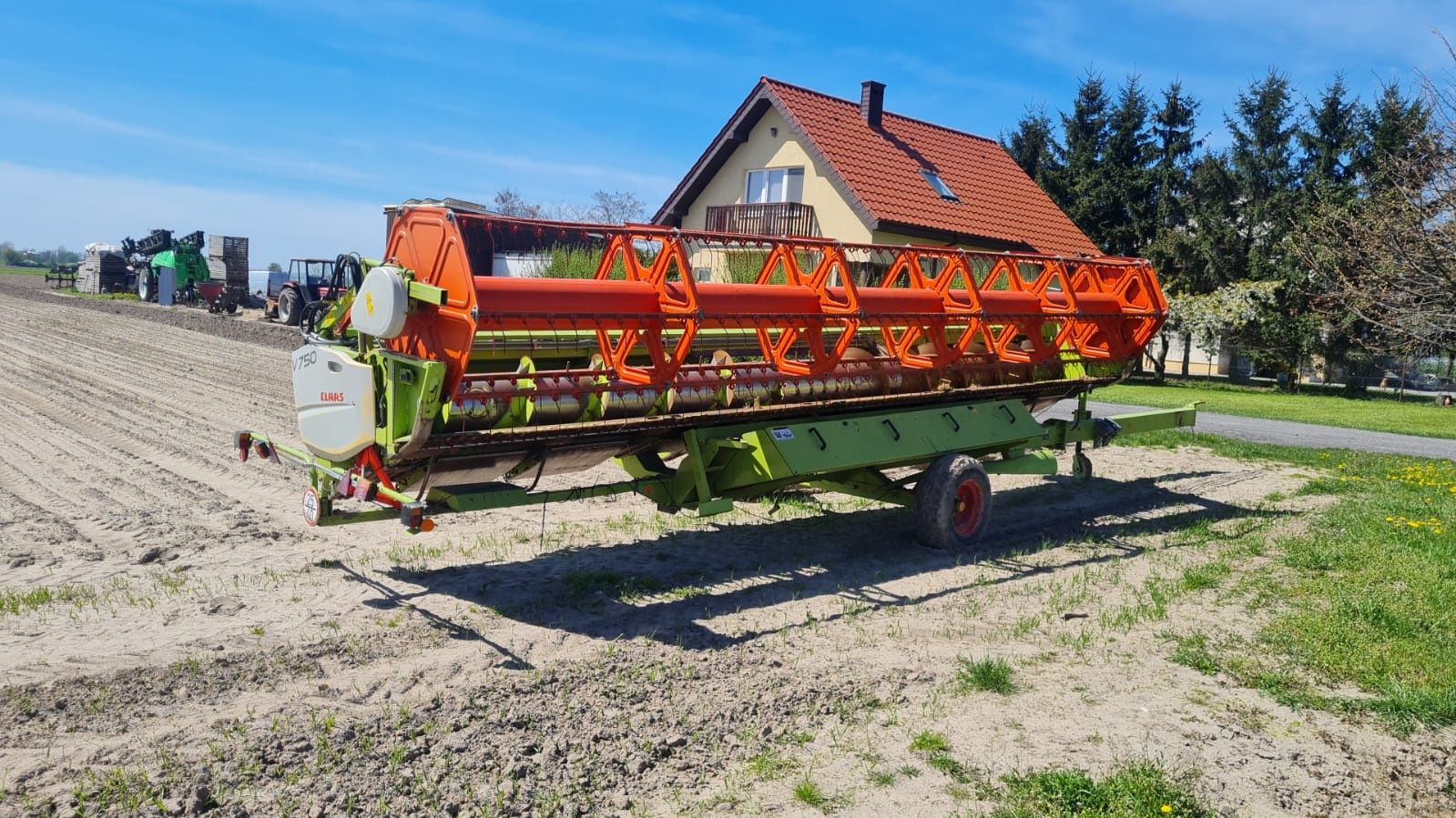 Heder claas v750 2012r vario kosy wózek Gniewkowo • OLX.pl Heder claas v750 2012r vario kosy wózek Gniewkowo • OLX.pl