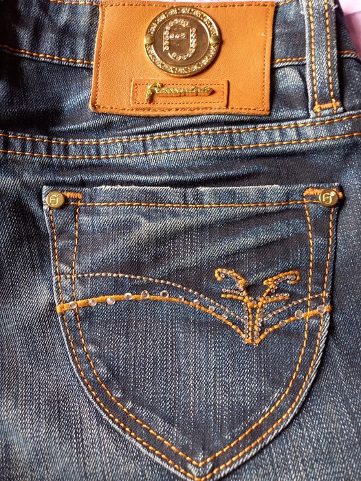 Джинсы клёш от колена 275 грн Брюки кльош Кривий Ріг на Olx