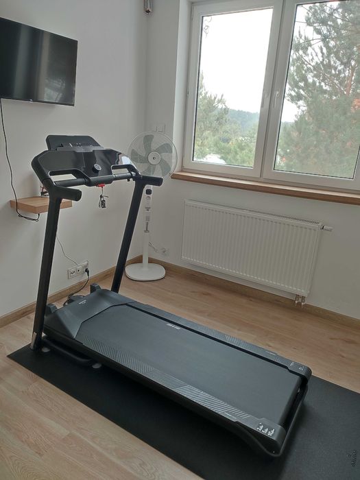 Bieżnia Domyos RUN 500 e-connected Czarne Błoto • OLX.pl