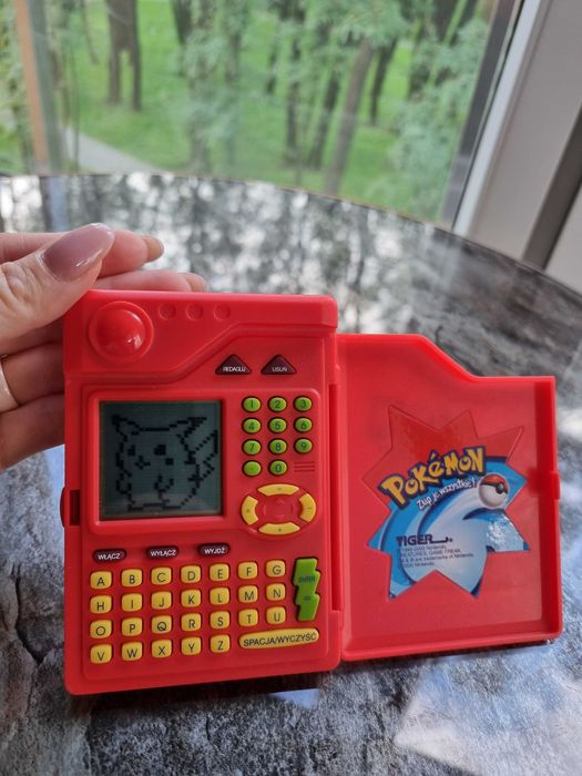 Oryginalny Pokedex z 1998 roku Pokemon Tiger Electronics Nintendo ...