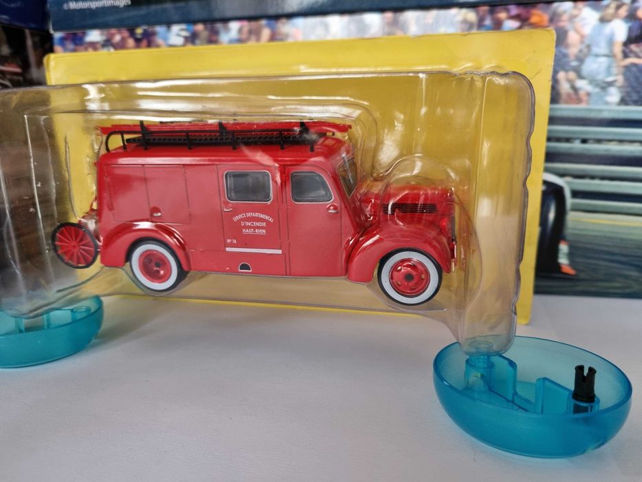 Miniaturas Bombeiros 1:43 Mina De Água • OLX.pt