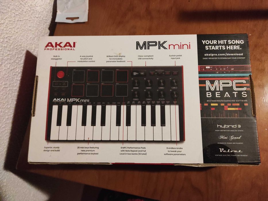 Akai apk mini semi novo com caixa e cabo de alimentação Coimbra (Sé ...