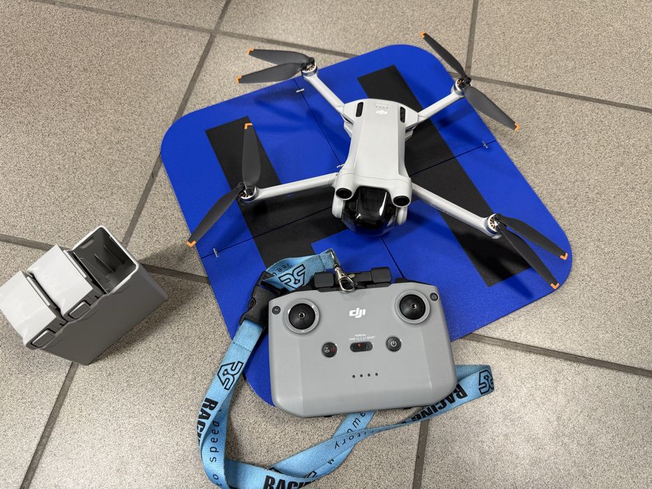 DJI MINI 3 PRO Fly More Combo - Matryca 1/1.3 48MP jak nowy -Akcesoria ...