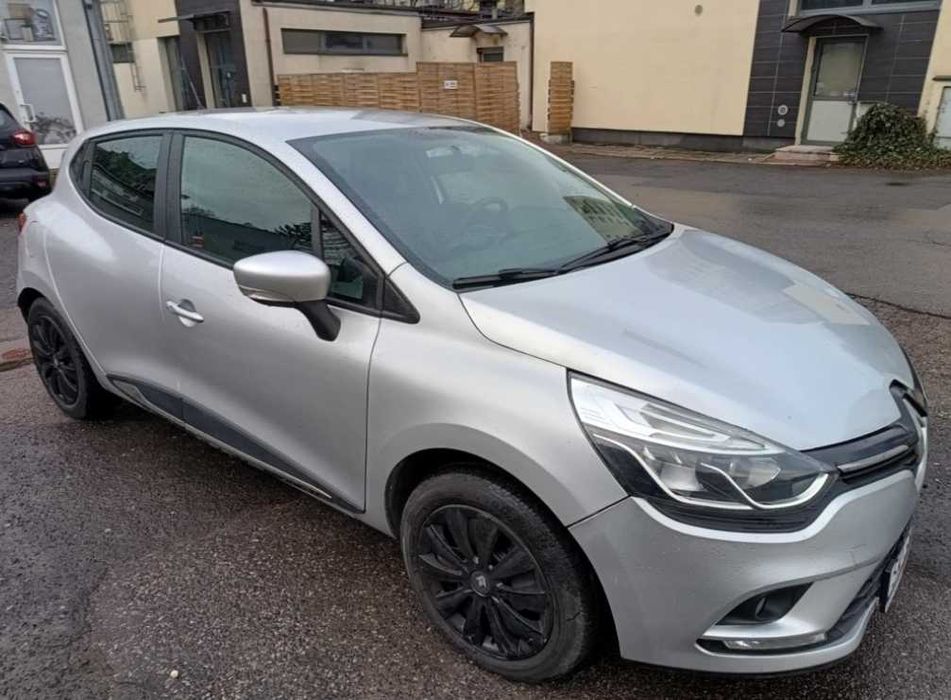 Renault Clio IV hatchback 0.9 90KM 2019 rok przebieg 117000km Katowice ...