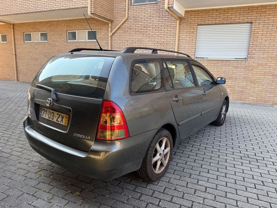 Toyota Corolla SW 1.4 D-4D São Mamede De Infesta E Senhora Da Hora • OLX.pt