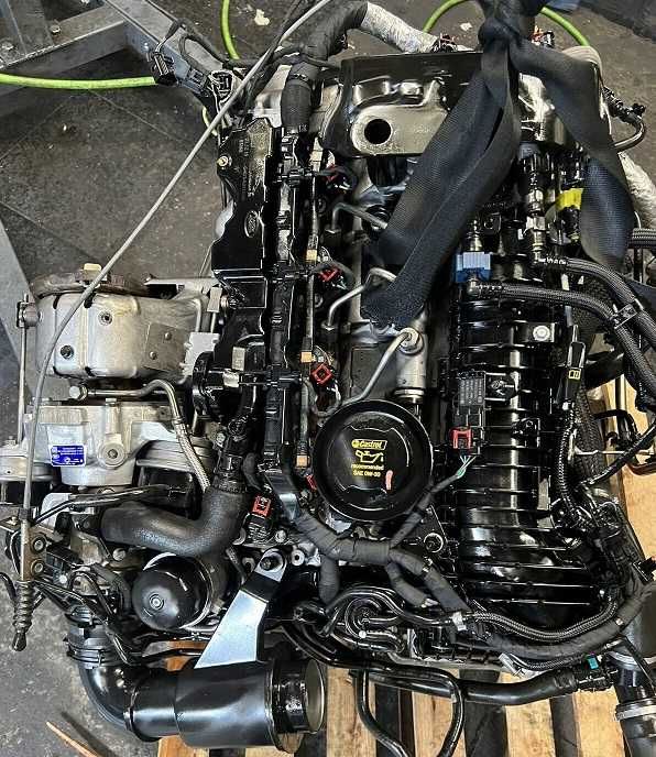 Motor range rover 2.0 velar 2.0 land rover jaguar 2.0 bi turbo 204DTA ...