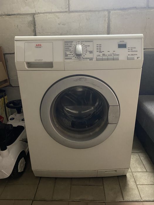Стиральна машина автомат AEG Lavamat на 6кг: 2 000 грн. - Пральні машини Ірпінь на Olx