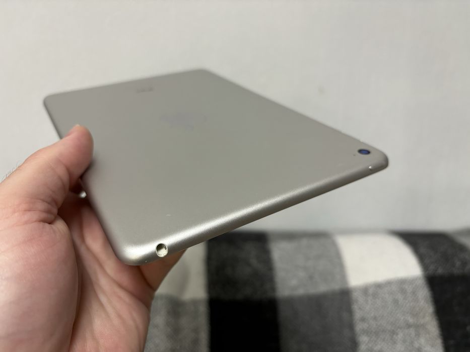 IPad mini 4 64gb Silver: 1 600 грн. - Планшетні комп'ютери Харків на Olx