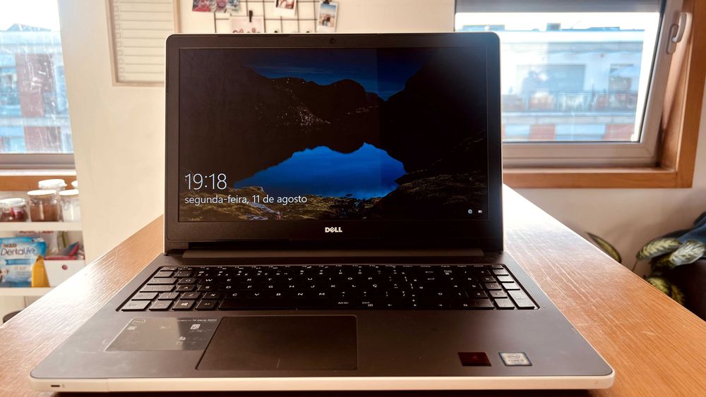 Dell Inspiron 15 5566 – i5 7ªGeração – 8GB RAM – HDD1TB – Ótimo Estado ...
