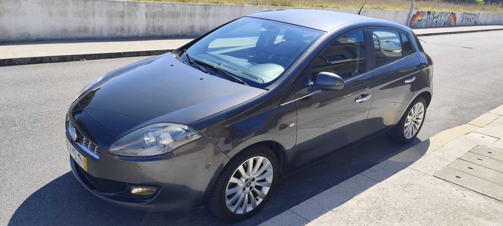 Fiat Bravo Van 1.6 Multijet Custóias, Leça Do Balio E Guifões • OLX ...