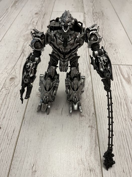 Трансформер Мегатрон Transformers Studio generation Megatron: 801 грн ...