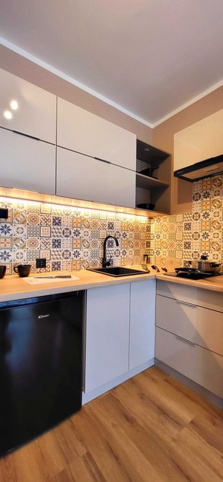 NOWA kawalerka,balkon-WŁOCHY/SKM RAKÓW-internet,NETFLIX,Łopuszańska 51 ...