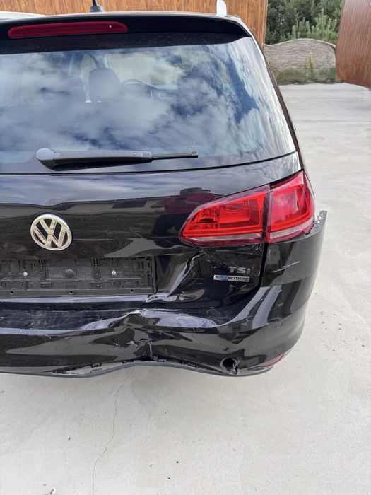 Volkswagen Golf 7 benzyna bi-xenon sam parkuje hak bogata wersja CUP ...