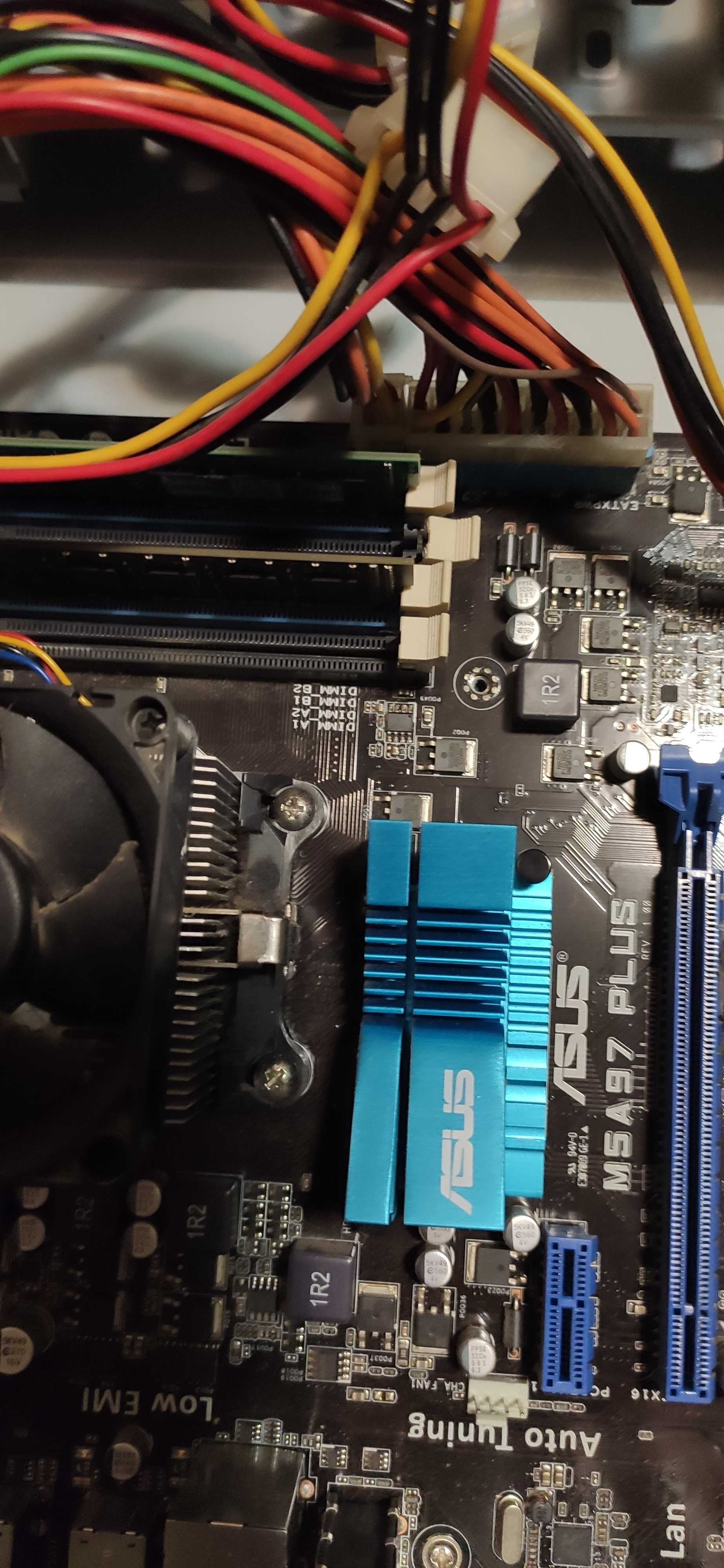 Материнская плата Asus M5A97 Plus (sAM3+, AMD 970/SB950, PCI-Ex16): 2 ...