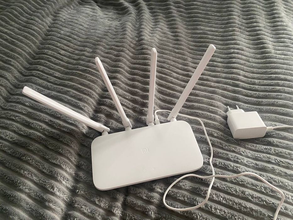 Роутер Xiaomi Mi WiFi Router 4C (DVB4231GL) WiFi4/ N300/ 100 Мбіт/с ...