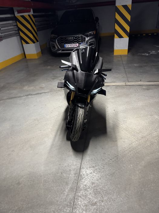 Yamaha R1M 2023: 30 500 $ - Мотоцикли Київ на Olx
