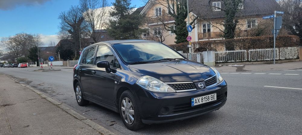 Продам Nissan Tiida: 5 300 € - Nissan Львів на Olx