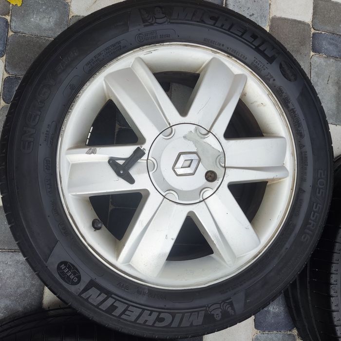 Диски с резиной r 16: 7 000 грн. - Колеса в зборі Борова на Olx