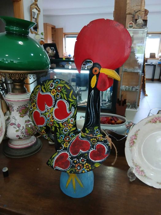 Galo de Barcelos em tamanho imponente Mafamude E Vilar Do Paraíso • OLX.pt