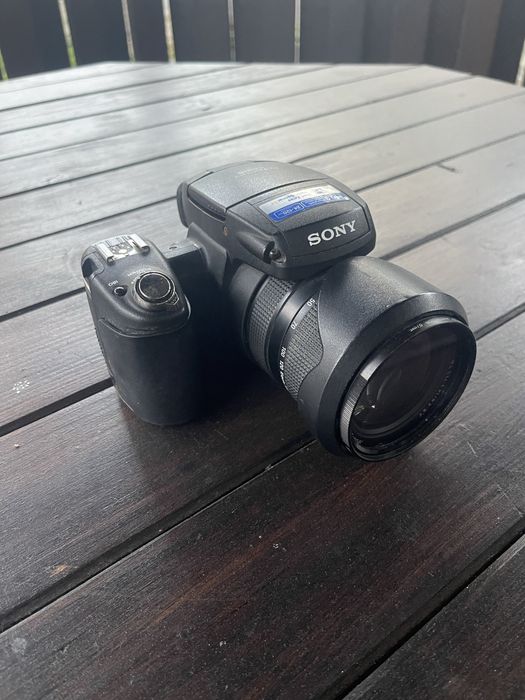 Фотоапарат Sony DSC-R1: 8 000 грн. - Цифрові фотоапарати Івано ...
