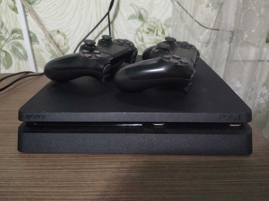 Sony PS-4, продам цена, 6000гр: 6 000 грн. - Приставки Шостка на Olx