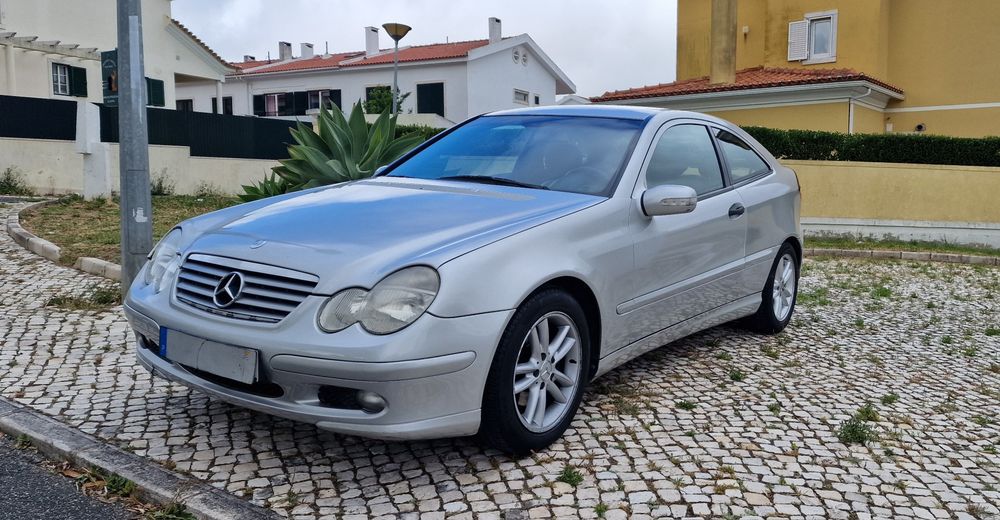 Mercedes C200 Sportcoupe compressor automático Rio de Mouro • OLX Portugal