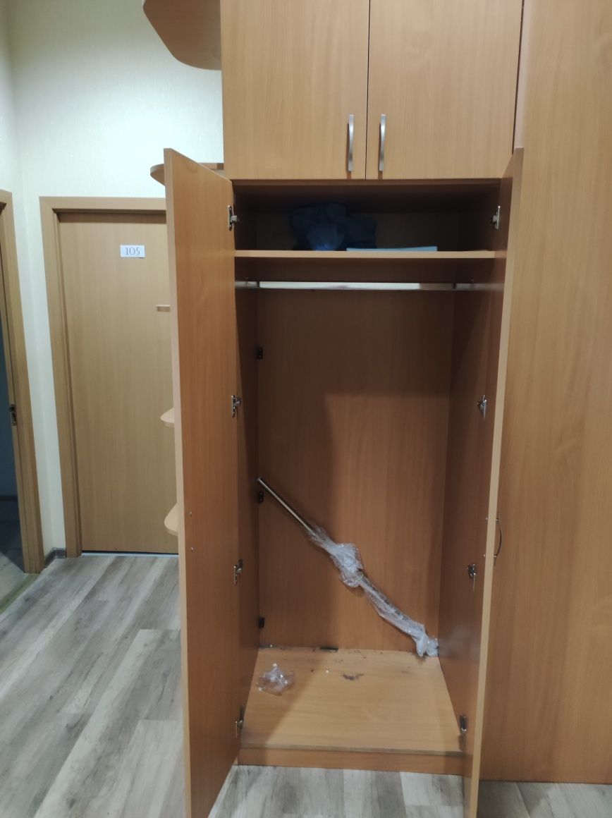 Шкаф вещевой для вещей в офис офисный: 800 грн. - Офісні меблі Київ на Olx