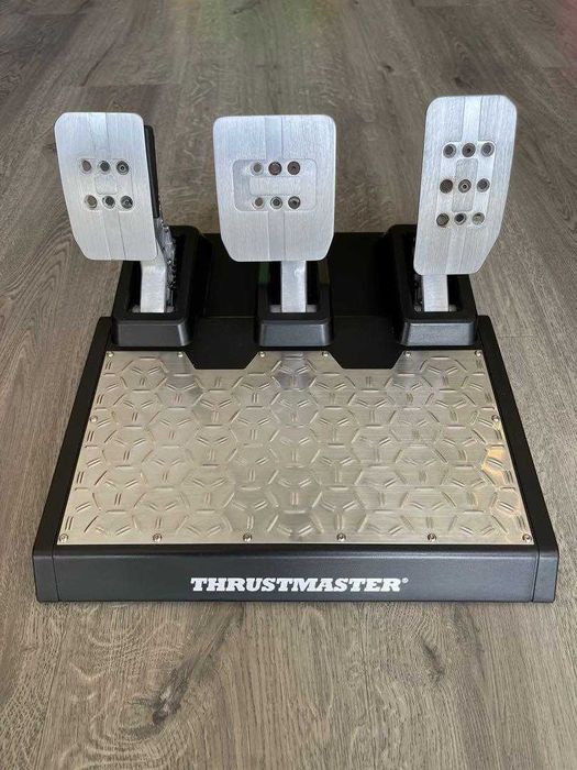 Thrustmaster TX Leather Ed. + Pedais Thrustmaster T-LCM Oliveira De ...