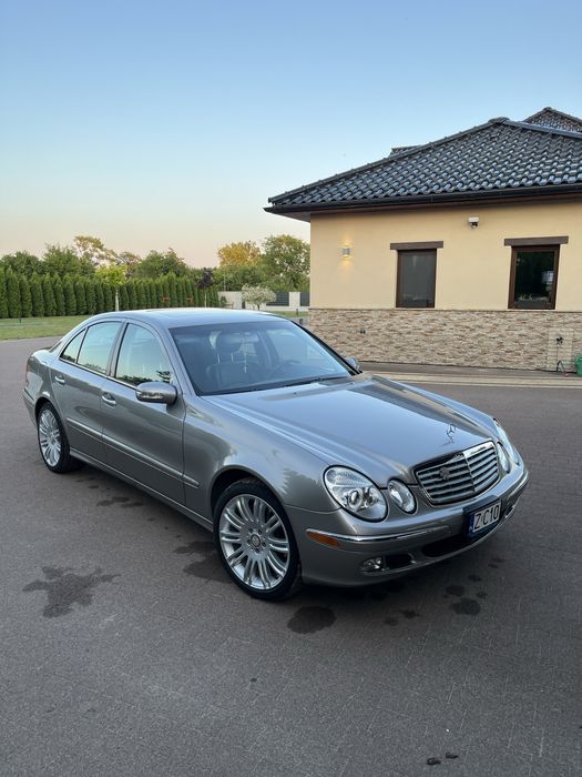 Mercedes e klasa w211 E500 4matic Karczewie • OLX.pl
