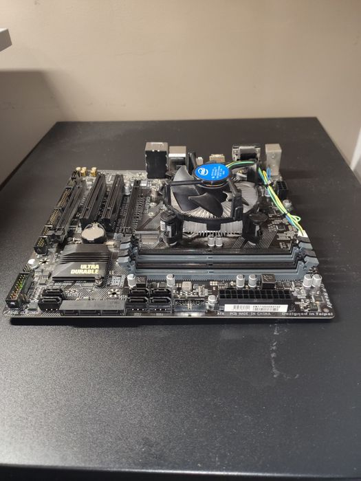 Procesor Intel i5-7500 3.40GHz 6MB, wiatrak i płyta główna w zestawie ...
