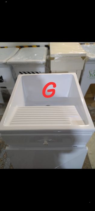 Tanque de lavar roupa em fibra Rio Meão • OLX Portugal