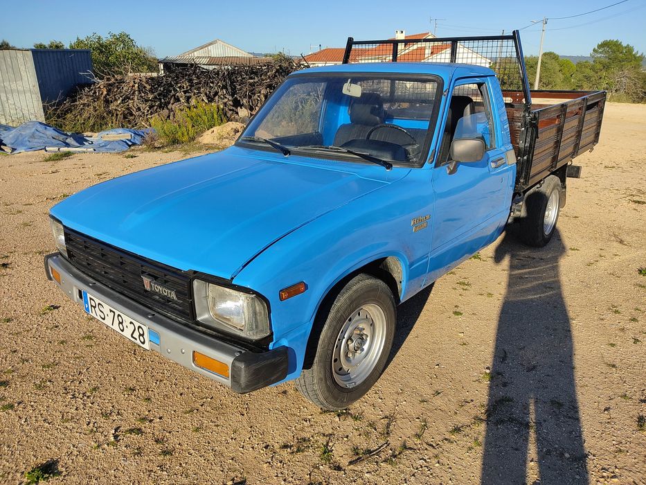 Toyota Hilux ln40 Tomar (São João Baptista) E Santa Maria Dos Olivais ...