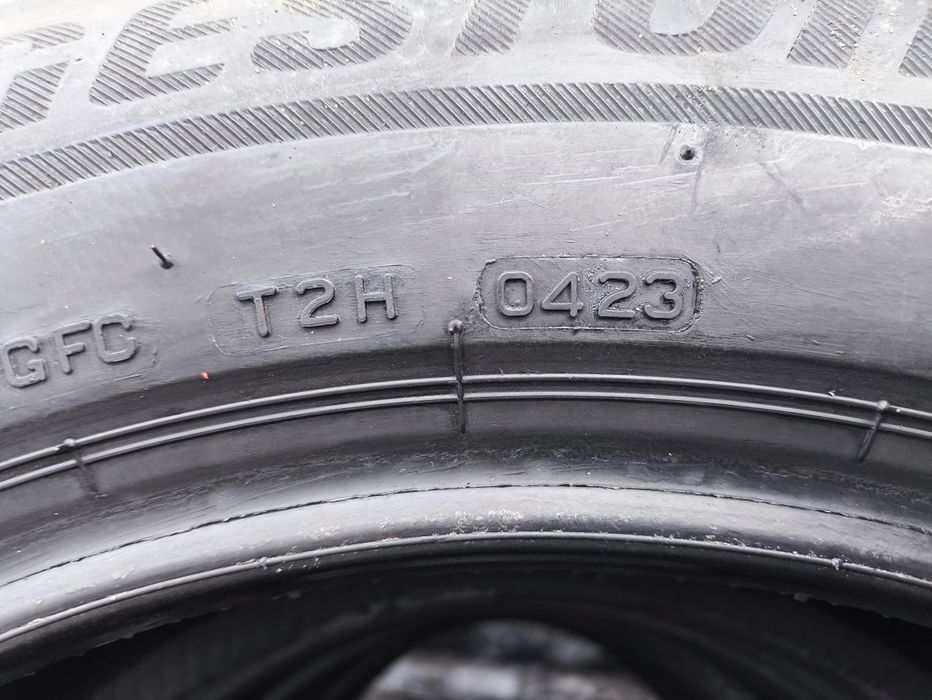 225/60/17 Bridgestone Blizzak LM001 KOMPLET Otwock Mały • OLX.pl