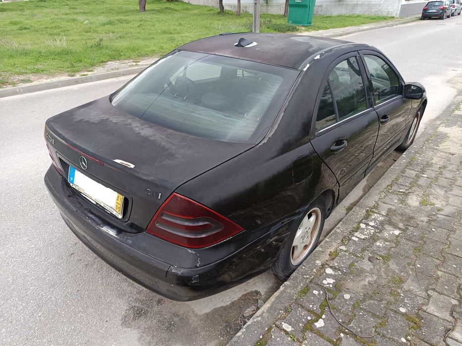 Mercedes-Benz C200 CDI - Ano 2001 - Nacional Lisboa • OLX.pt