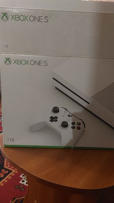 Продается XBOX one s 1tb: 5 500 грн. - Приставки Чернігів на Olx