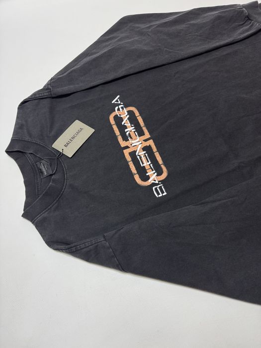 Лонгслів Balenciaga Logo M L Washed Black ERD Vetements: 2 100 грн ...