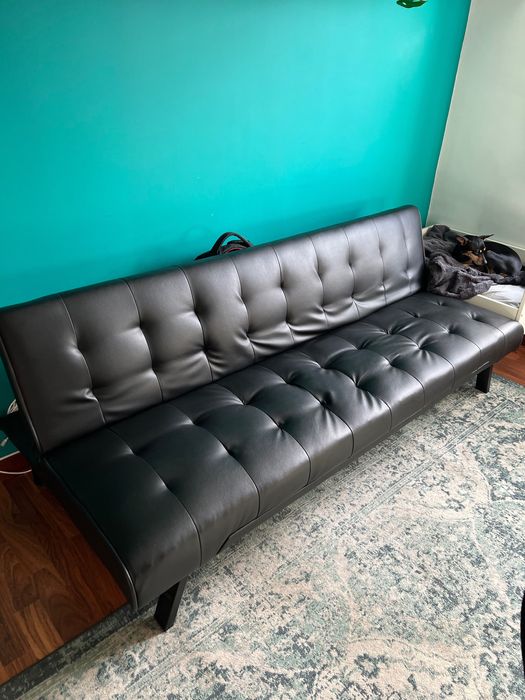 Sofá cama click-clack preto em napa Santo António dos Olivais • OLX.pt