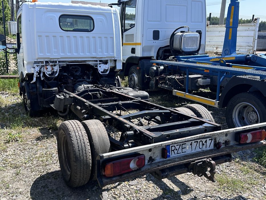 Nissan Cabstar 35.13 2.5 dci rama do zabudowy uszkodzony Wólka Niedźwiedzka • OLX.pl