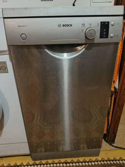 Посудомоічна машинна Bosh 45 см: 4 500 грн. - Посудомийні машини Пирятин на Olx
