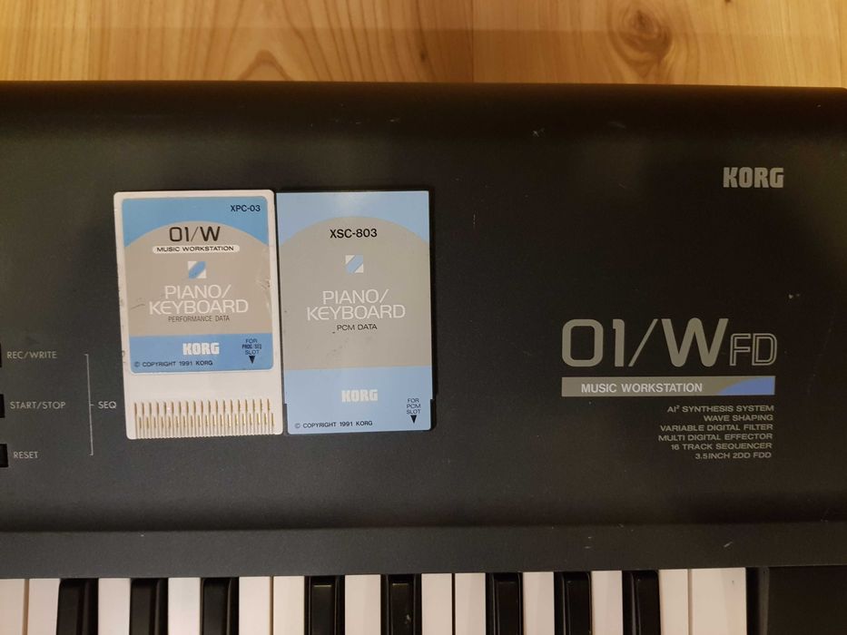 Korg 01WFD Korg 01 W FD M1 + 2 karty Lublin • OLX.pl