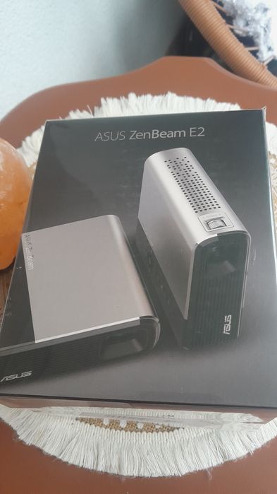 Nowy projektor Asus ZenBeam E2 nowy nie rozpakowany dowód zakupy Czarnków • OLX.pl