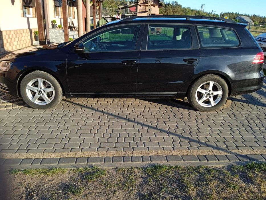 Volkswagen Passat B7 2,0 TDI z małym przebiegiem Łódź Śródmieście • OLX.pl