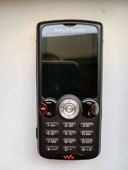 Sony Ericsson W810i: 2 800 грн. - Мобільні телефони / смартфони Київ на Olx