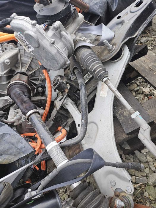 Wahacz lewy Peugeot 2008e Milówka • OLX.pl